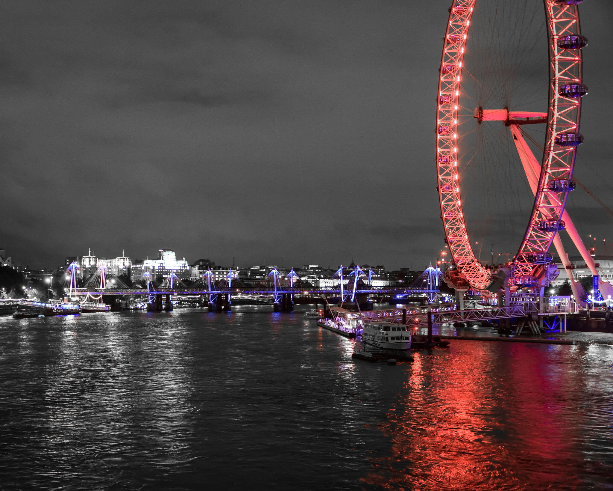 The London Bucket List: 30+ Amazing Things to Do - A Couple Days Travel