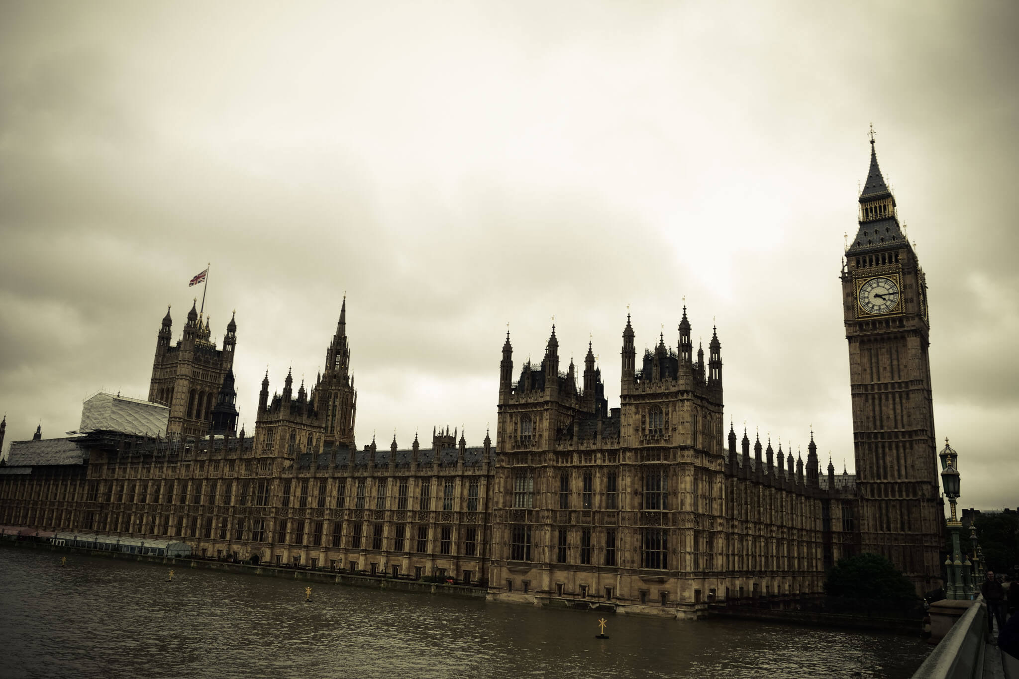 The London Bucket List: 30+ Amazing Things to Do - A Couple Days Travel