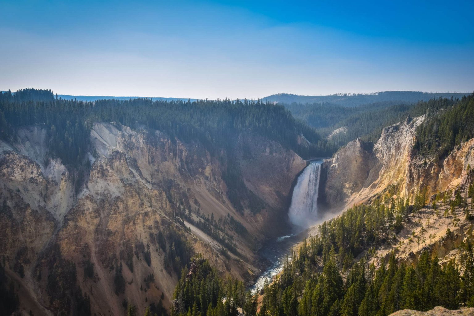 3 Day Yellowstone Itinerary: Best of the Park - A Couple Days Travel