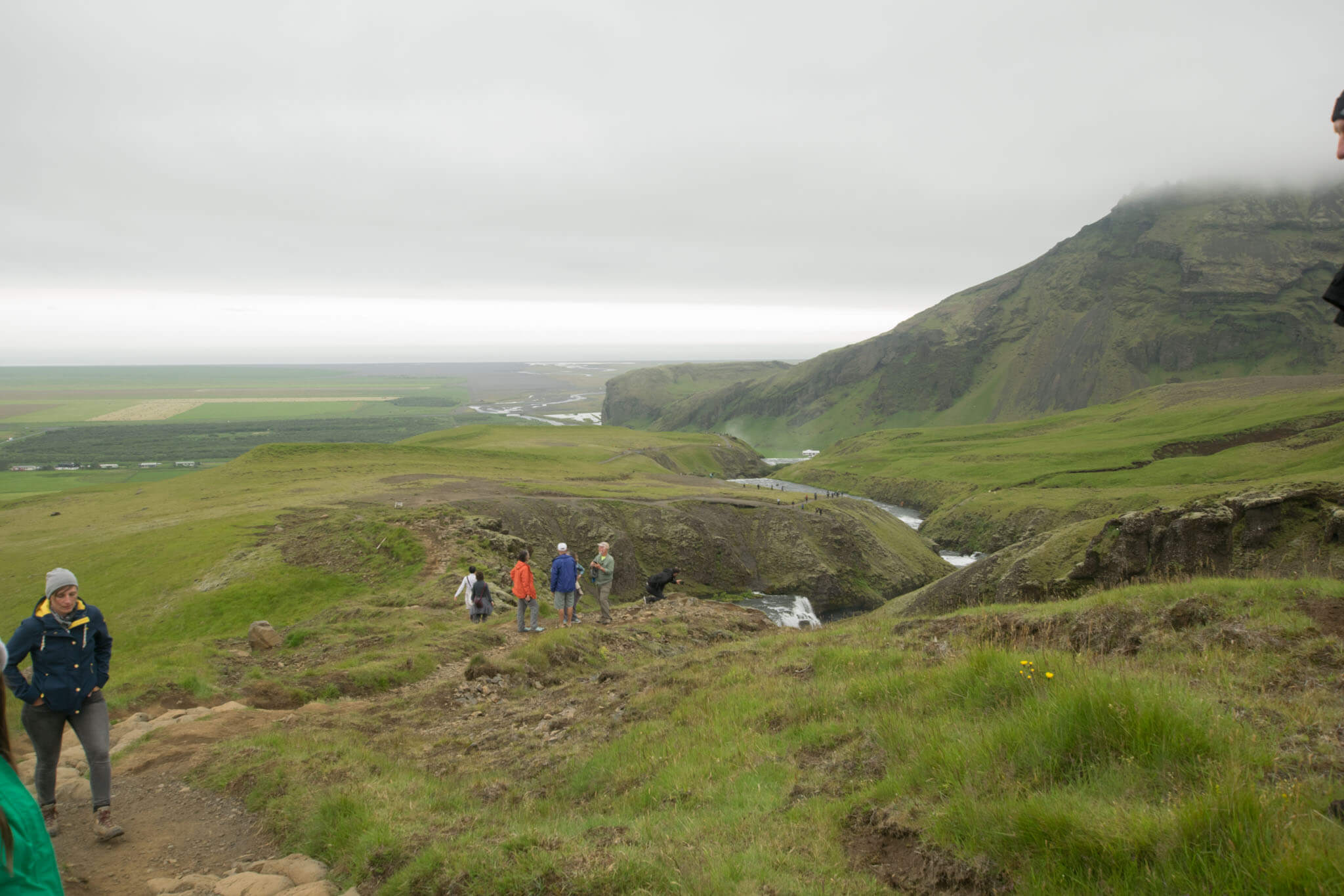 Guide to the Amazing Skógafoss Waterfall Hike - A Couple Days Travel