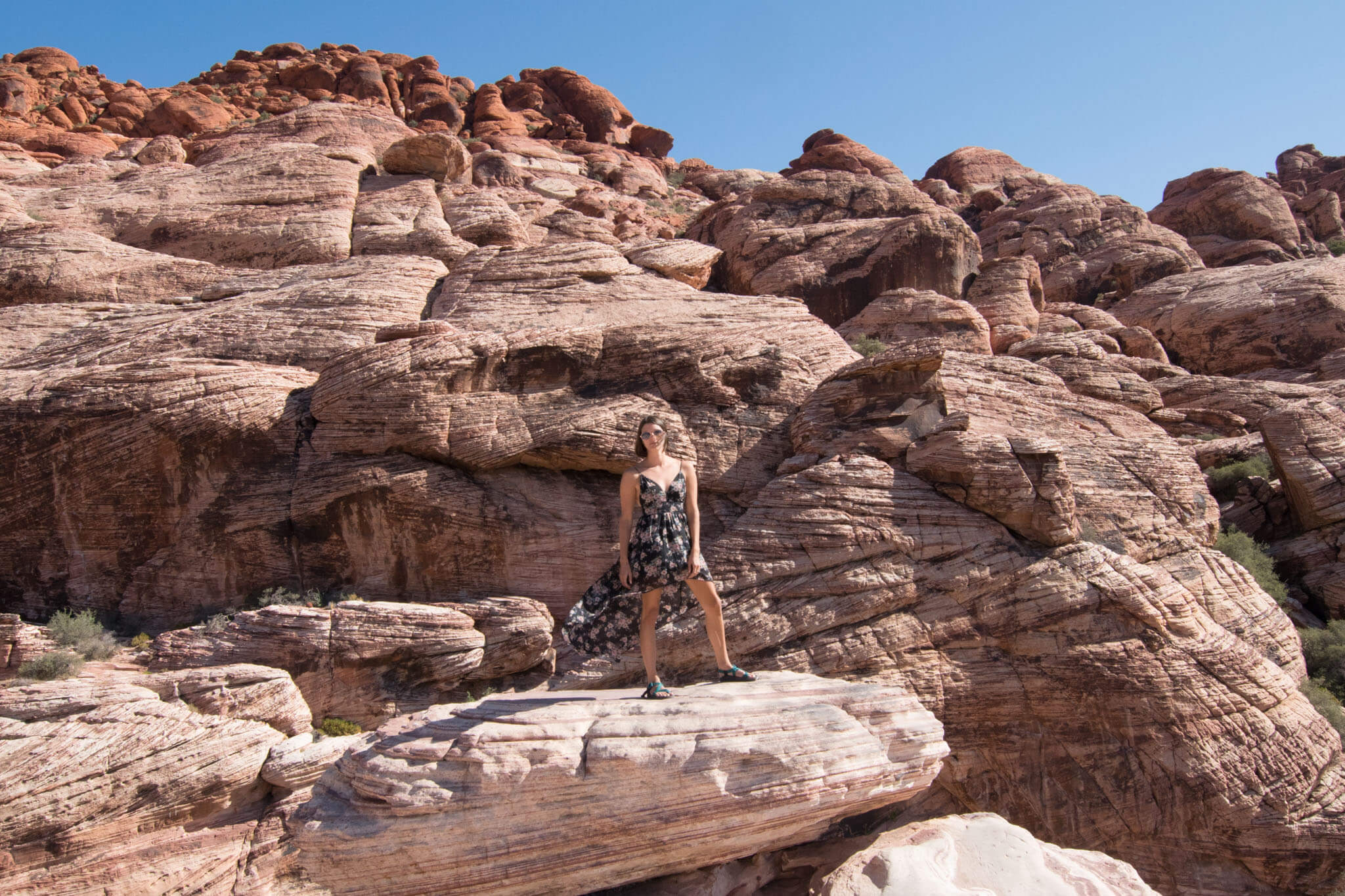 An Easy Red Rock Canyon Day Trip From Vegas - A Couple Days Travel