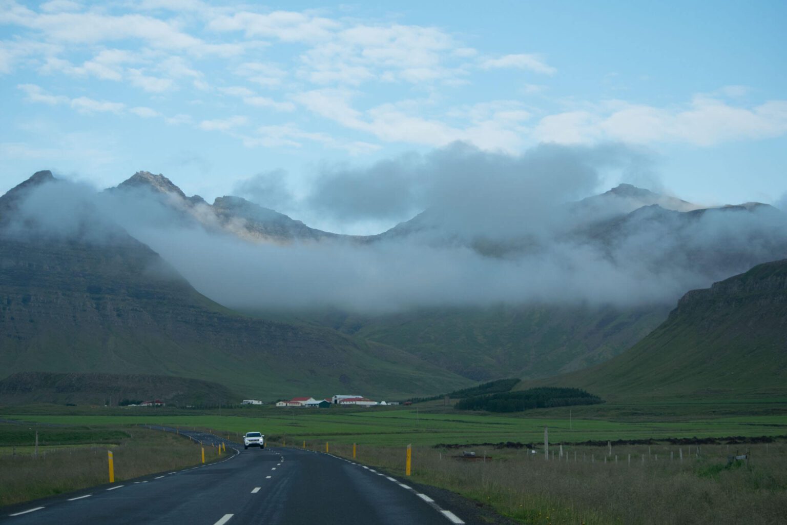 Things To Know When Driving In Iceland - A Couple Days Travel